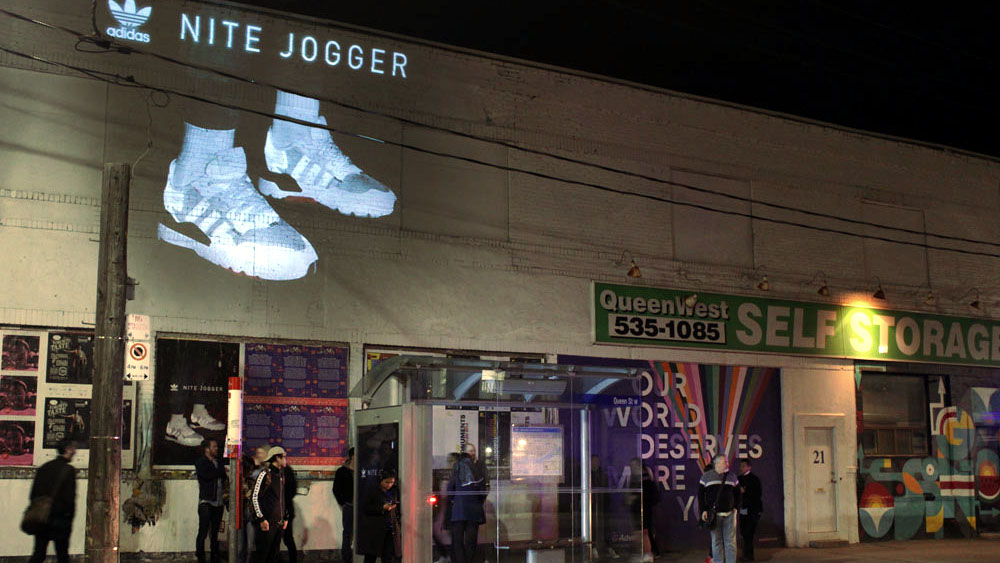 Projection Advertising | Grassroots Advertising Inc.